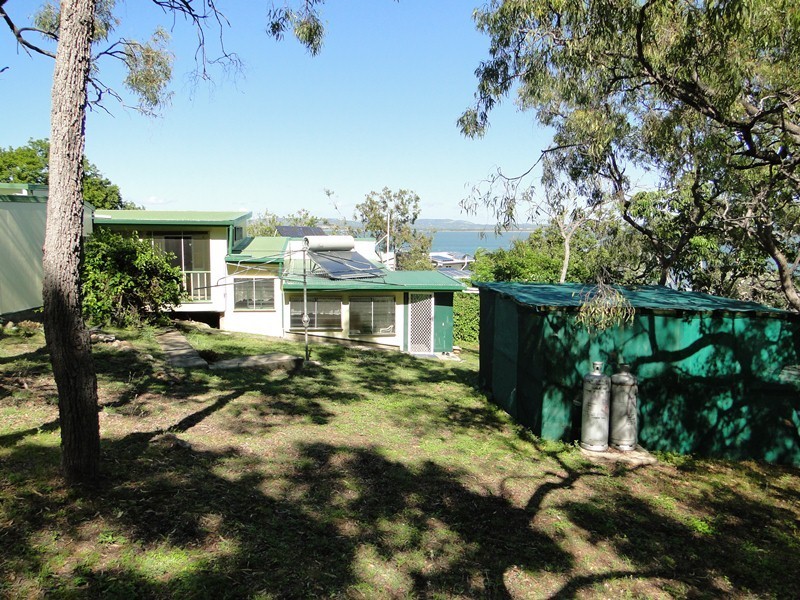 12 Sable Chief Drive, Facing Island, Gladstone QLD 4680 | Raine & Horne ...