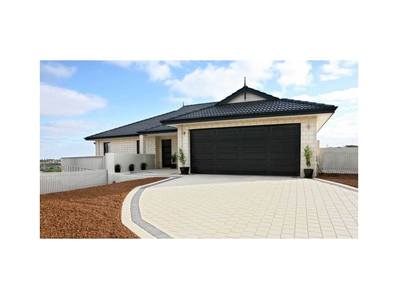 14 Shepherd Close, MOUNT TARCOOLA, Geraldton WA 6530 | the real estate ...