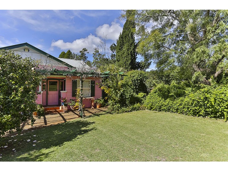 92 Tourist Road, Rangeville QLD 4350 | Raine & Horne Toowoomba | Sold