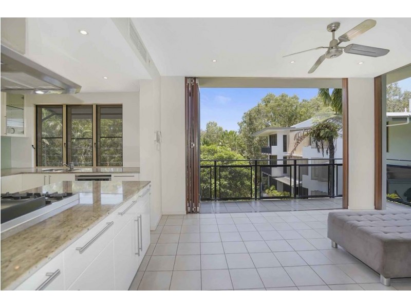 10/6 Cedar Road, Palm Cove QLD 4879 | RE/MAX Real Estate Services | Sold