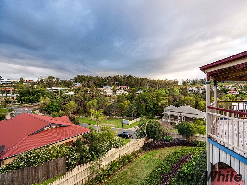 12 Woodtop Court, Ferny Hills QLD 4055 | Ray White Keperra | Withdrawn